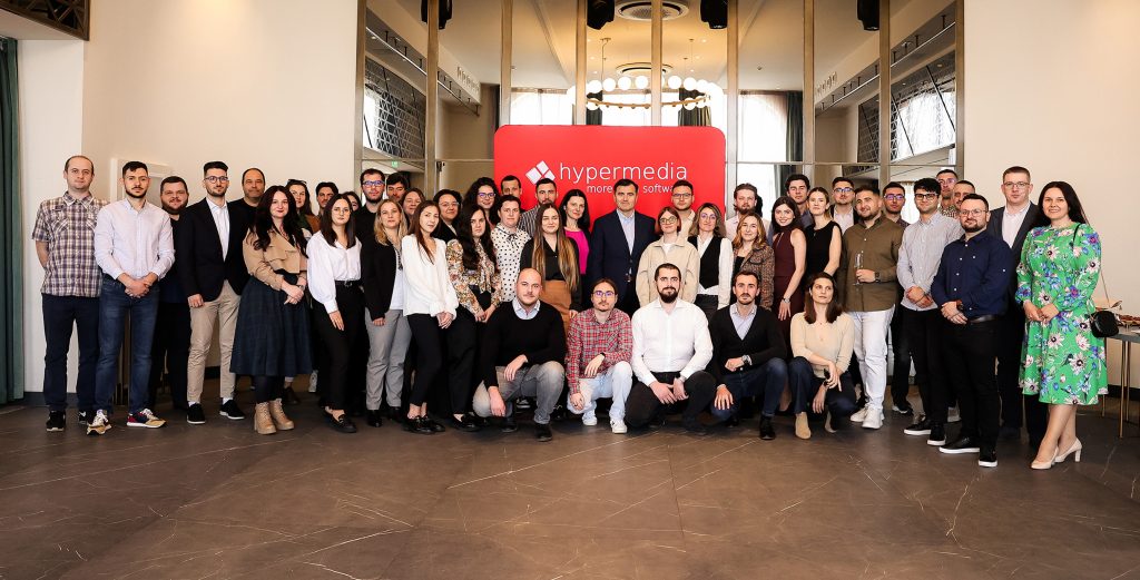 Hypermedia – 18 years - Hypermedia